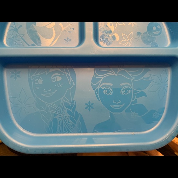 Dining | Set Of 4 Kids Eating Trays Movie Frozen Themed | Poshmark